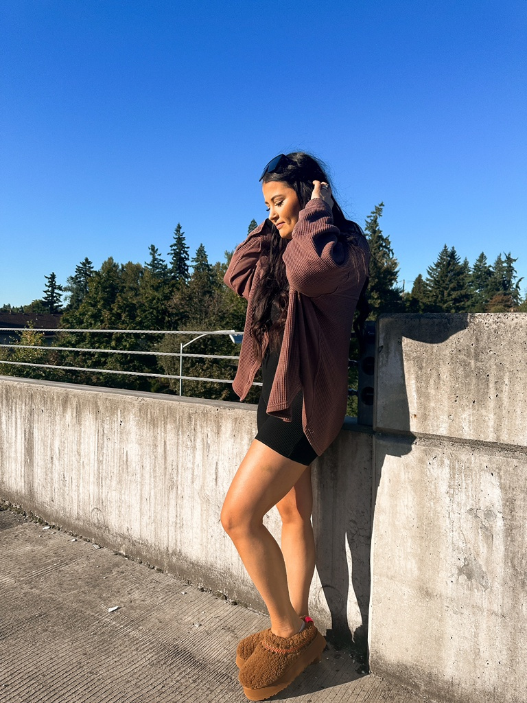 Fashion Look Featuring UGG Slippers and aerie Tops by deveny-hollyann ...